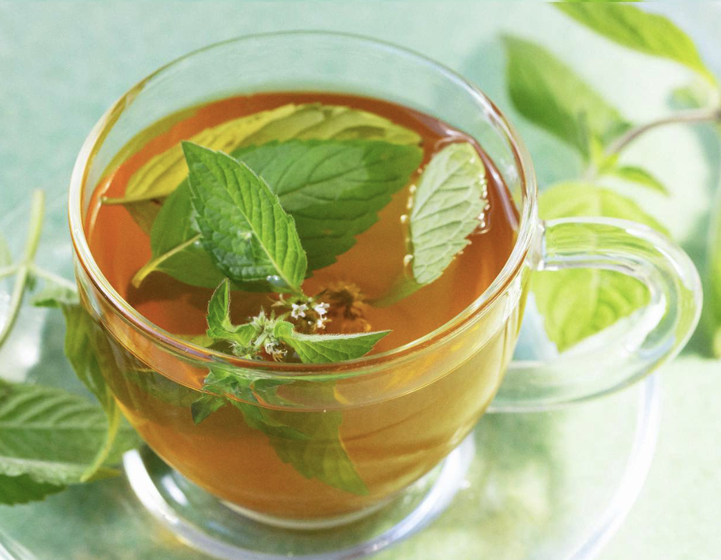 7 Best Teas for Bloating - Fratellos Pizzeria